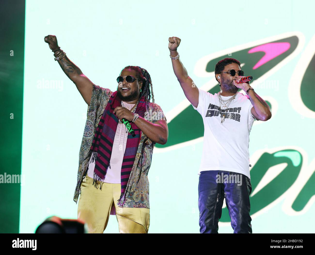 MIAMI, FL-DEC 18: Zion y Lennox perform during Vibra Urbana day one at ...