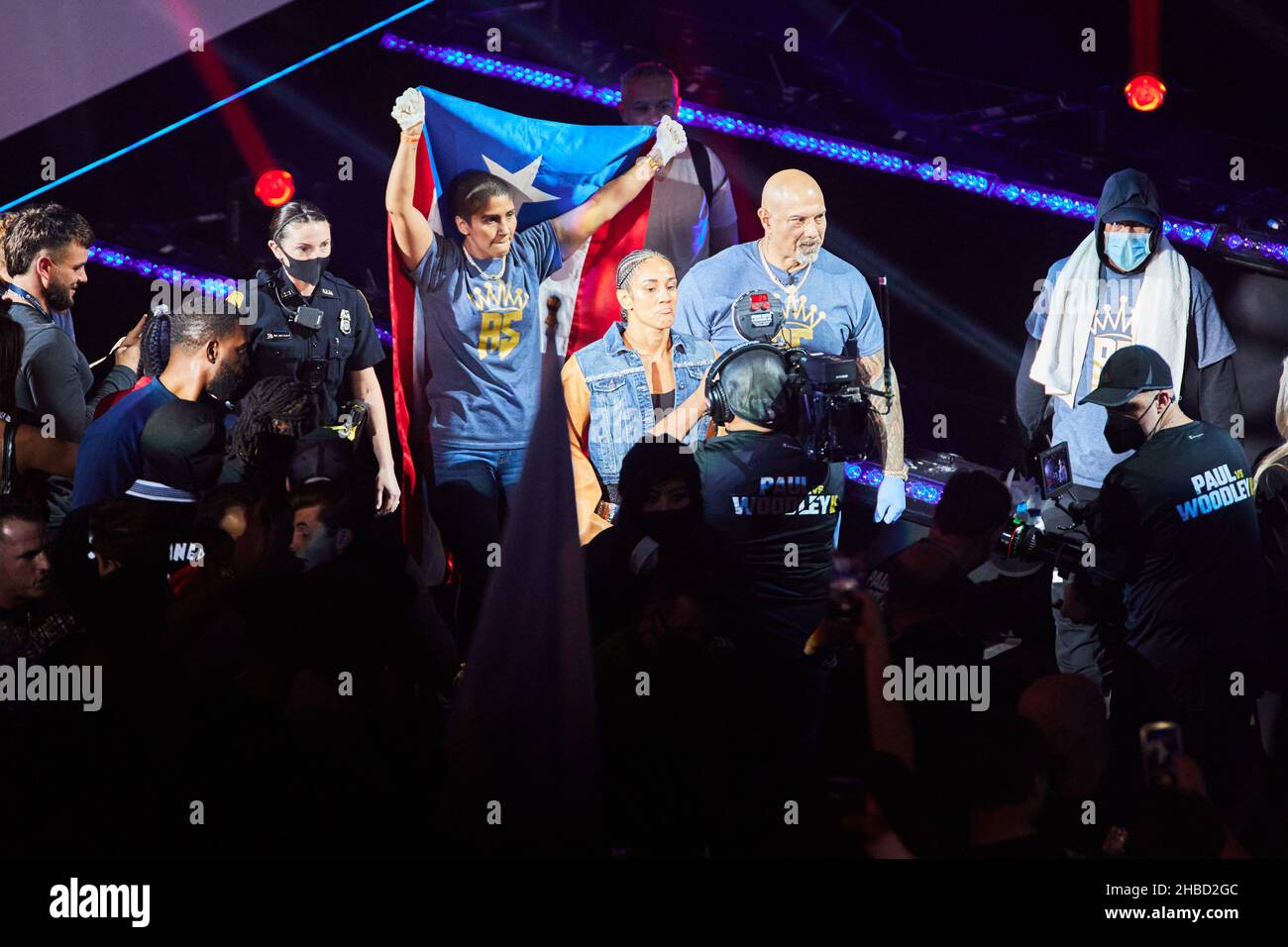 Tampa, Florida, USA. 18th Dec, 2021. Amanda Serrano in action against ...