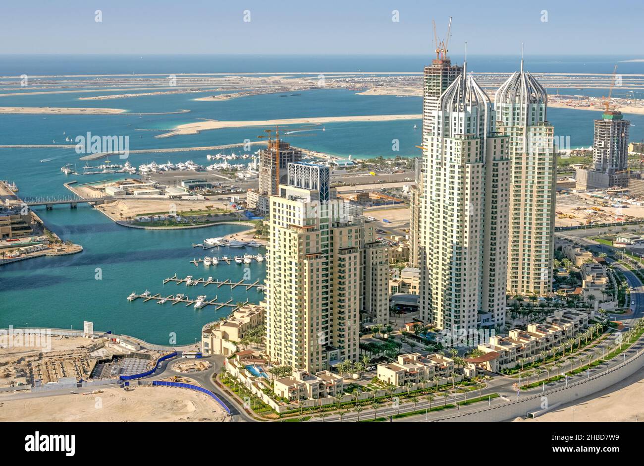An historical aerial view of Dubai Marina and The Palm in their early ...