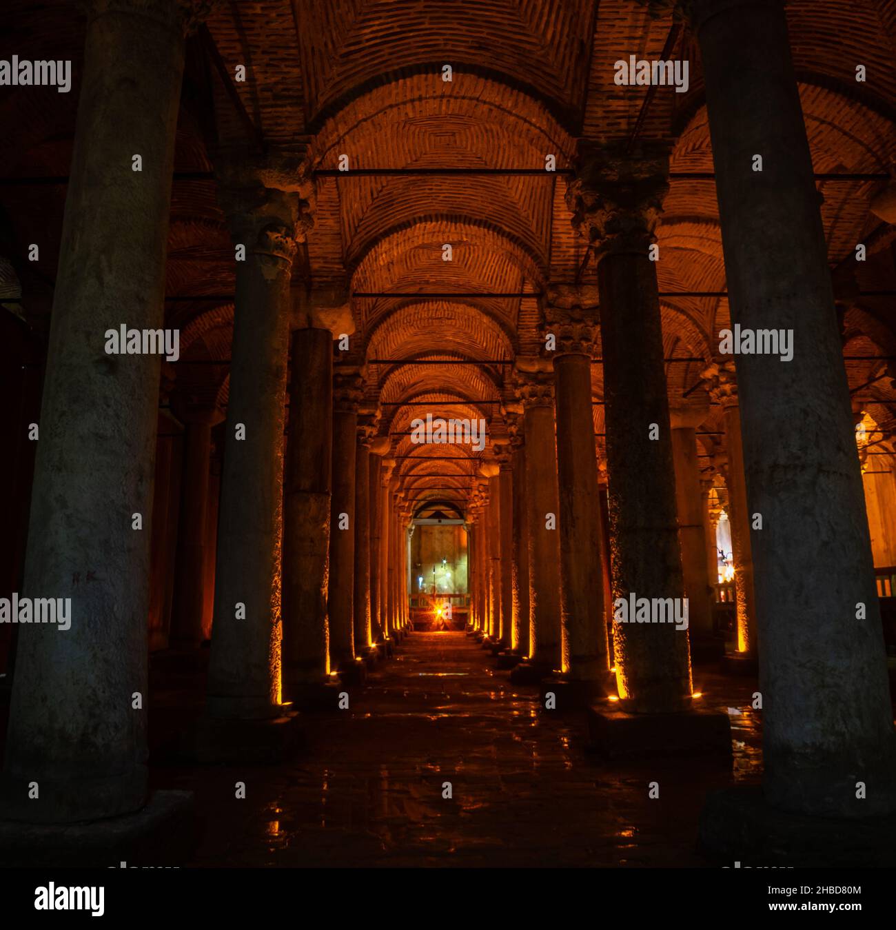 Subterrranean cistern in Istanbul. Columns and suroundings of cistern ...