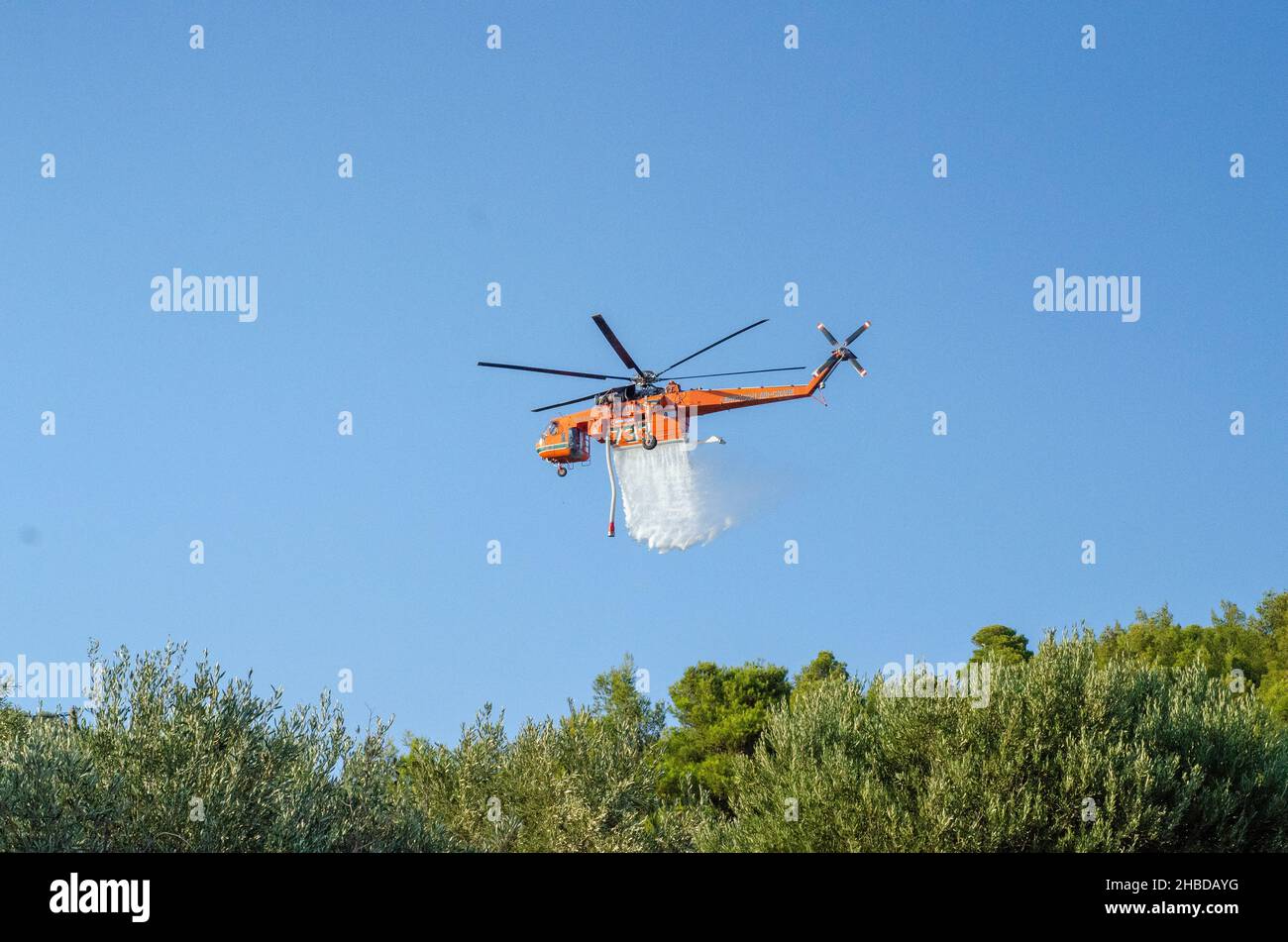 Fire plane hi-res stock photography and images - Alamy
