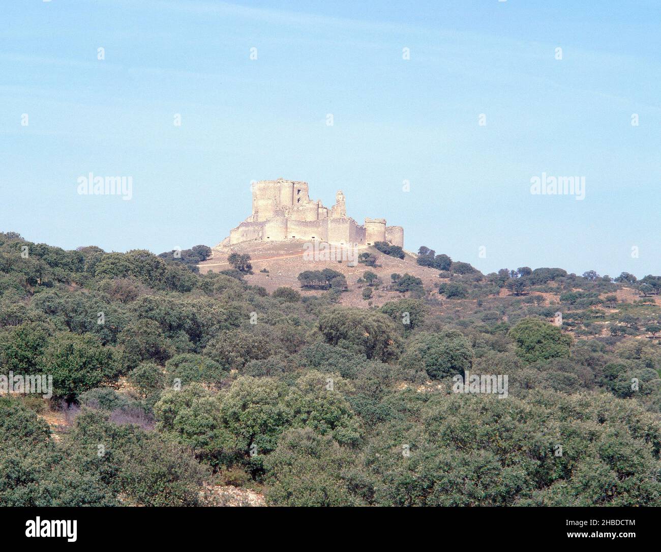 RUINAS DEL CASTILLO MEDIEVAL - ENCINAR. Location: CASTILLO. PUEBLA DE ...