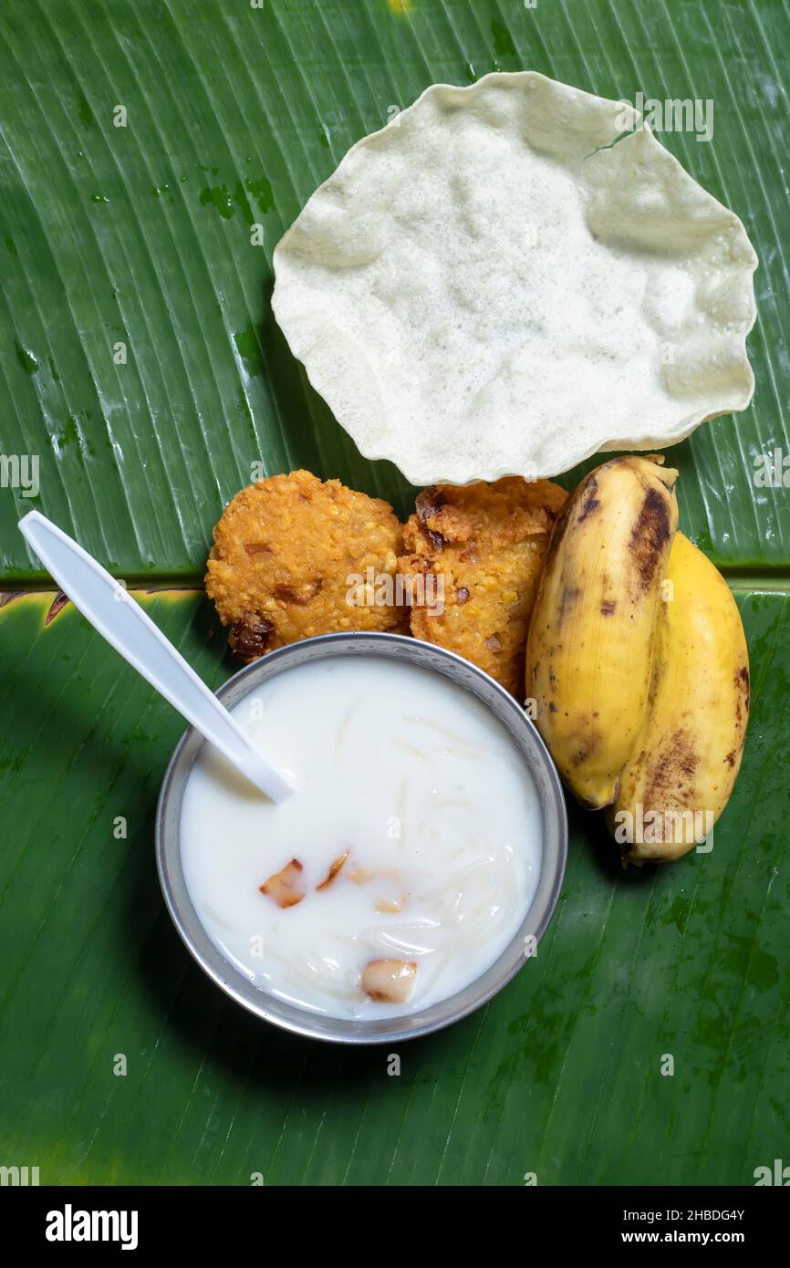 Onam sadya High Resolution Stock Photography and Images - Alamy
