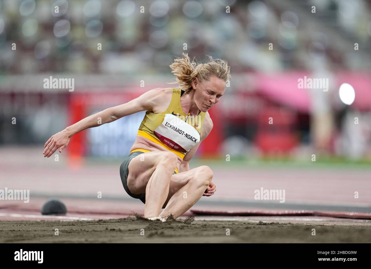 Neele Eckhardt participating in the Tokyo 2020 Olympic Games in the ...