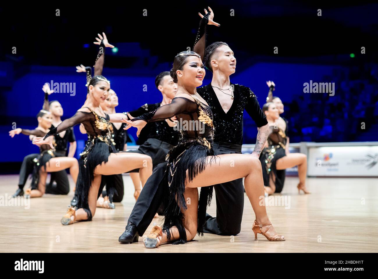 Bremen, Germany. 18th Dec, 2021. Formation dancing: World Championship ...