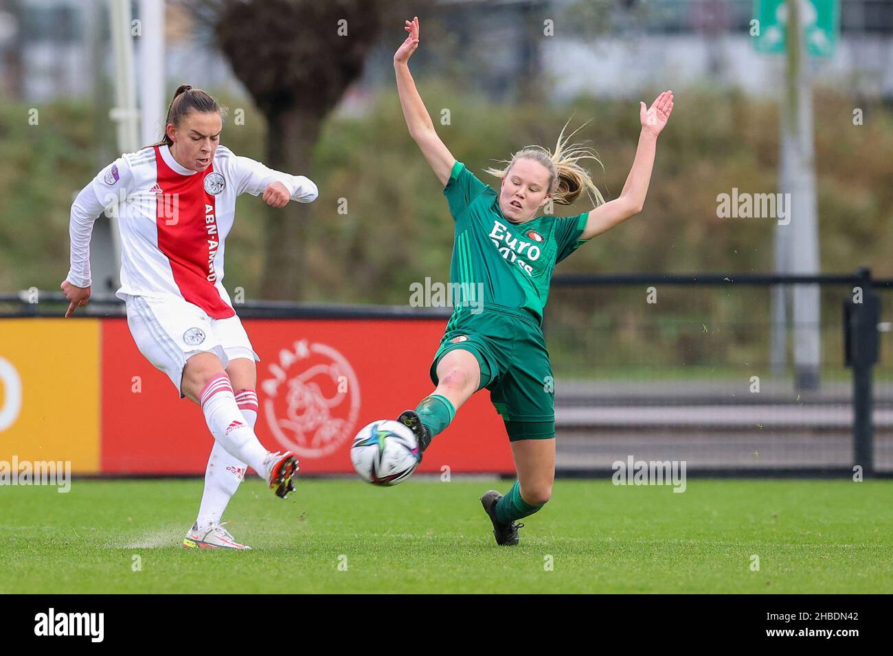 AMSTERDAM, NETHERLANDS - DECEMBER 19: Romee Leuchter of Ajax, Robine de ...