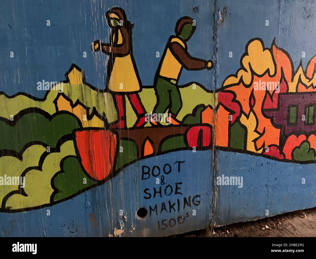 painting under bridge of boot and Shoe making at the Grand Union Canal ...