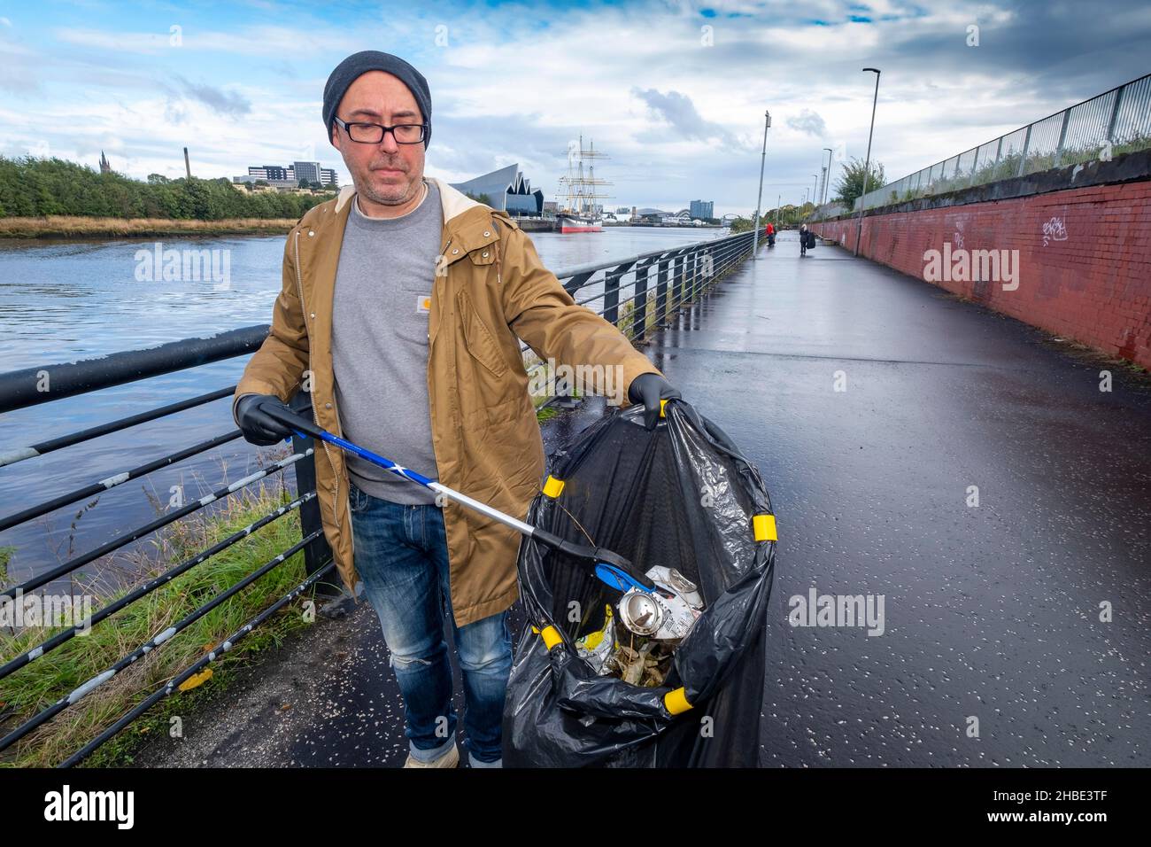 Littered pathway hi-res stock photography and images - Alamy