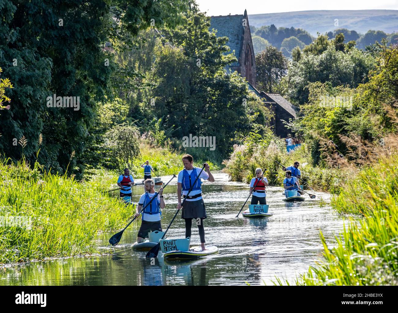 Paddle boarding on Union Canal in Edinburgh Stock Photo - Alamy