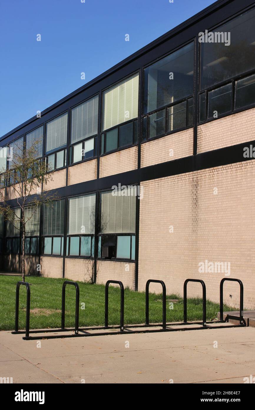 Iit college hi-res stock photography and images - Alamy