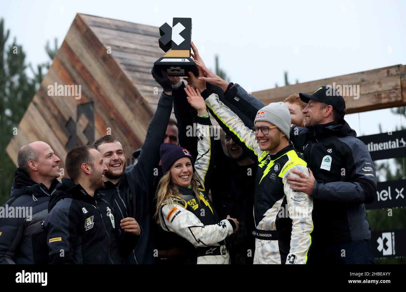JBXE drivers Mikaela Ahlin-Kottulinsky and Kevin Hansen celebrate ...