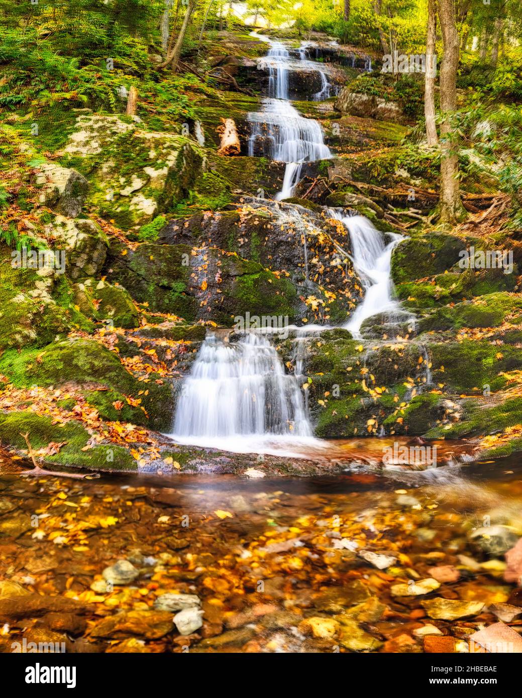 Autumn delaware gap hi-res stock photography and images - Alamy