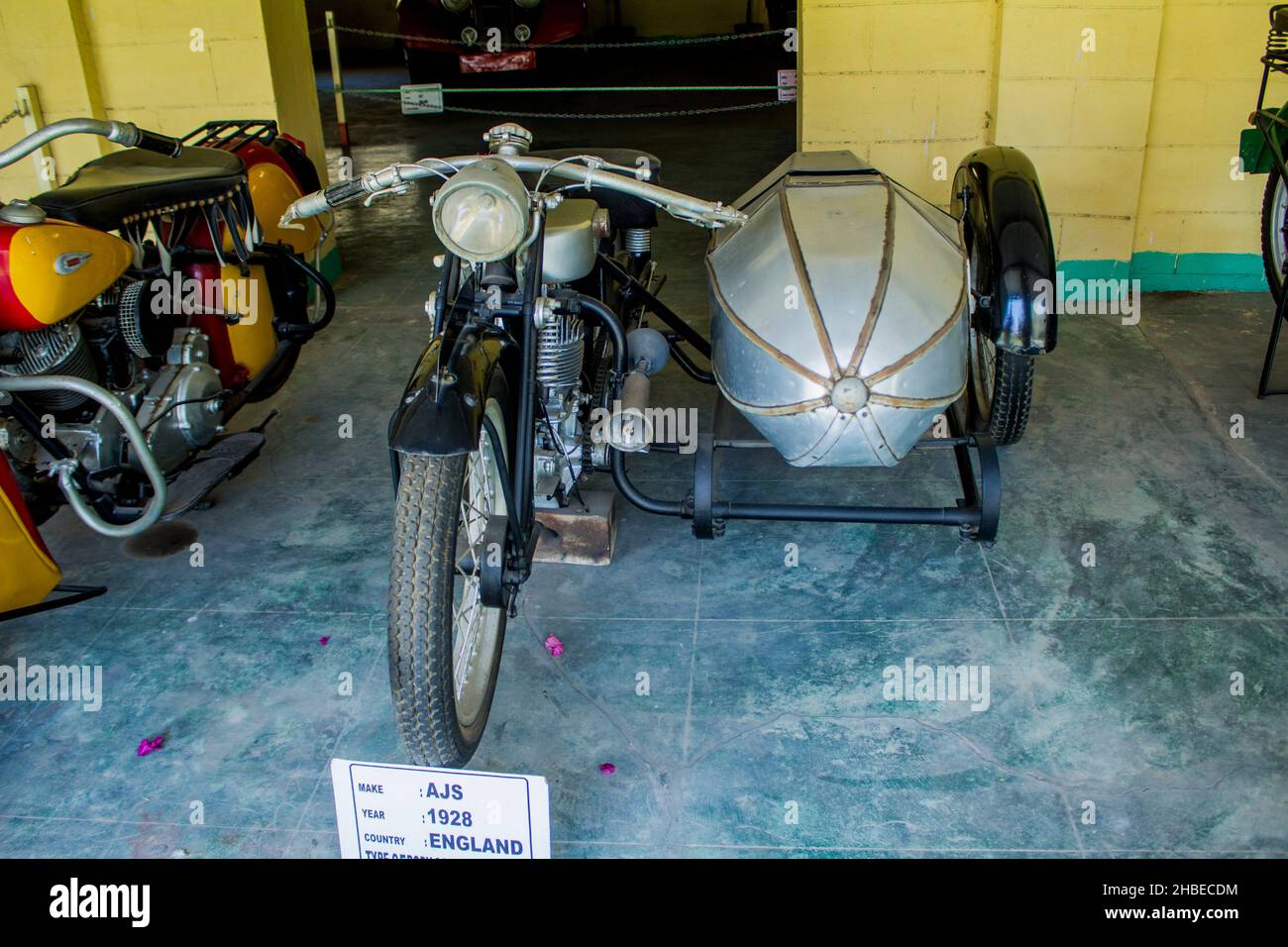Auto World Vintage Car Museum Stock Photo - Alamy