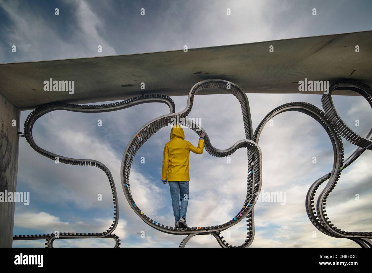 The longest bench hi-res stock photography and images - Alamy