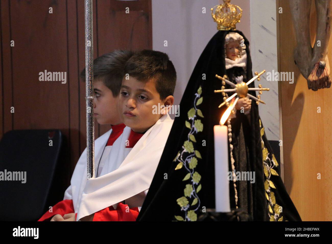 Palestinian Christian worshipers in the Roman Catholic Holy Family ...
