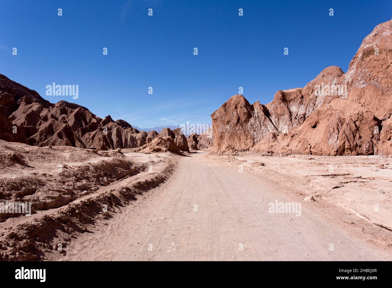 View of Mars valley landscape in north of Chile Stock Photo - Alamy