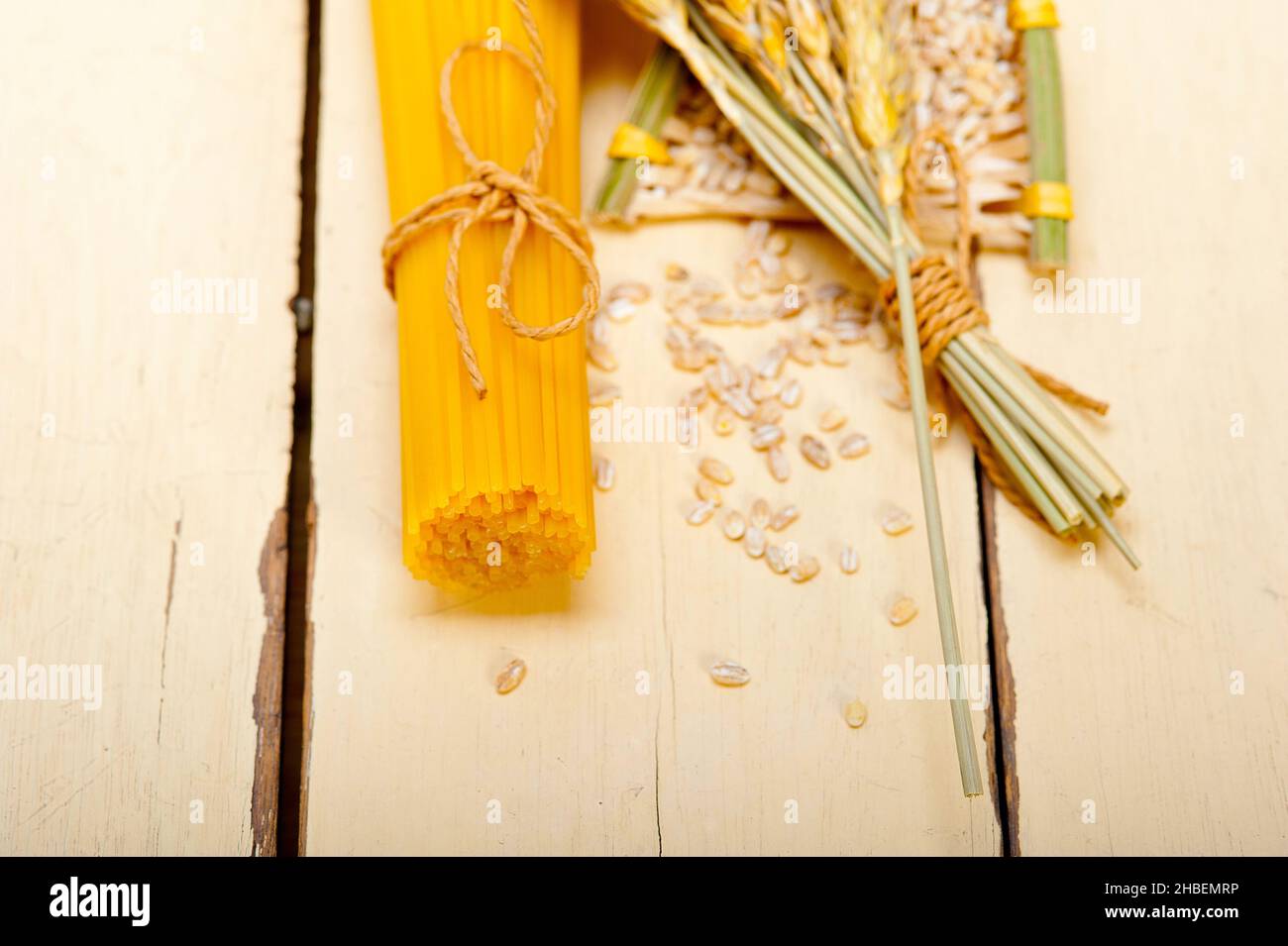 organic Raw italian pasta and durum wheat grains crop Stock Photo - Alamy