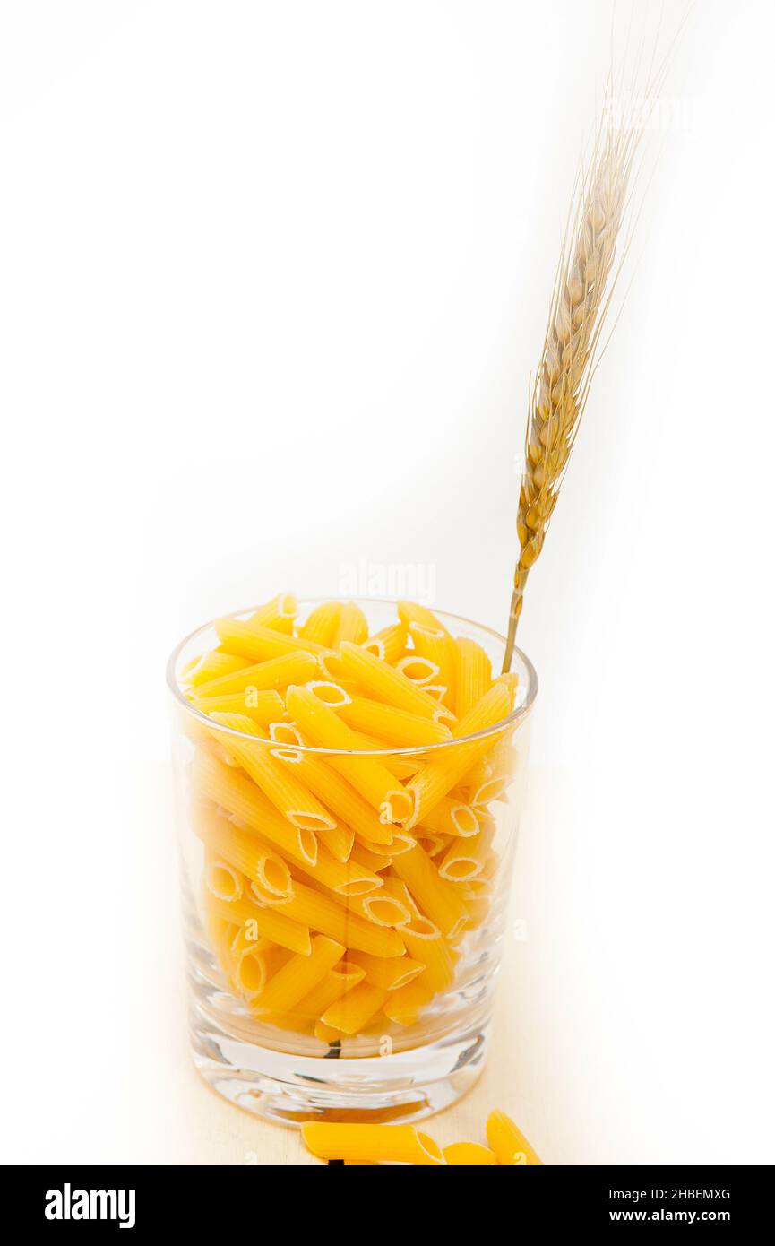 short Italian pasta penne with durum wheat grains Stock Photo - Alamy
