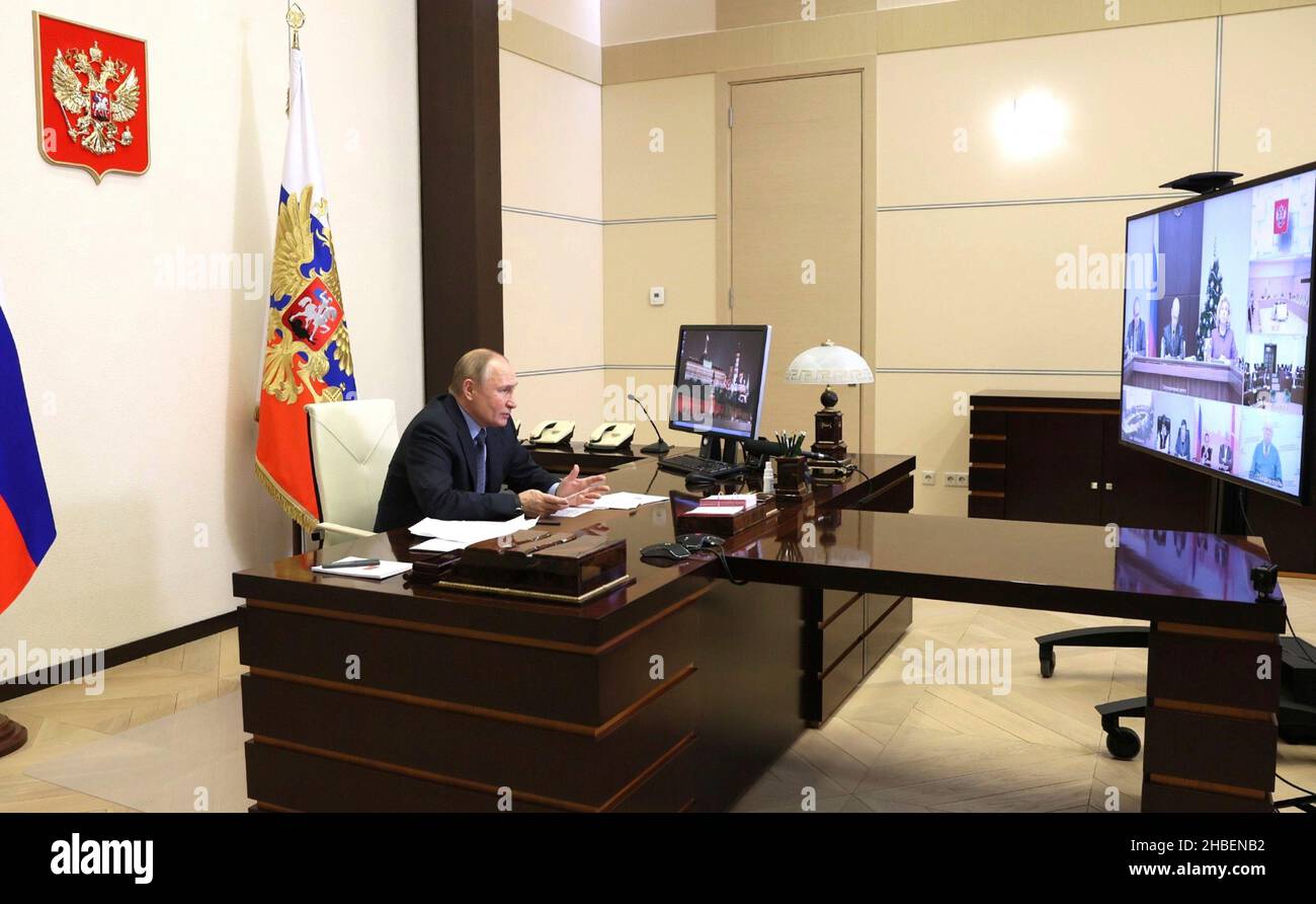 Human rights council room hi-res stock photography and images - Alamy