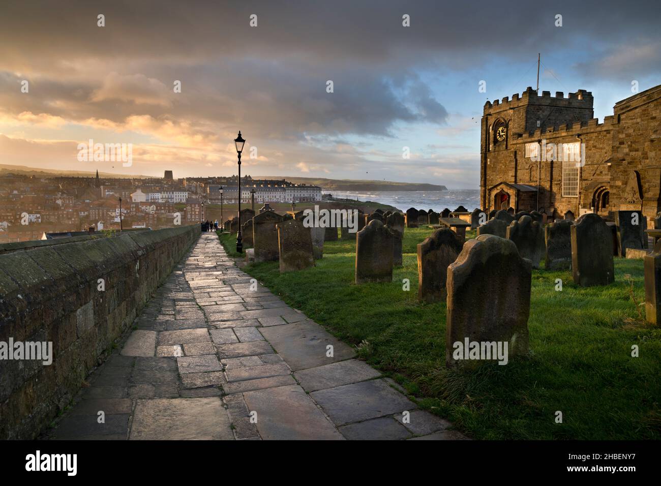 Whitby architecture hi-res stock photography and images - Alamy