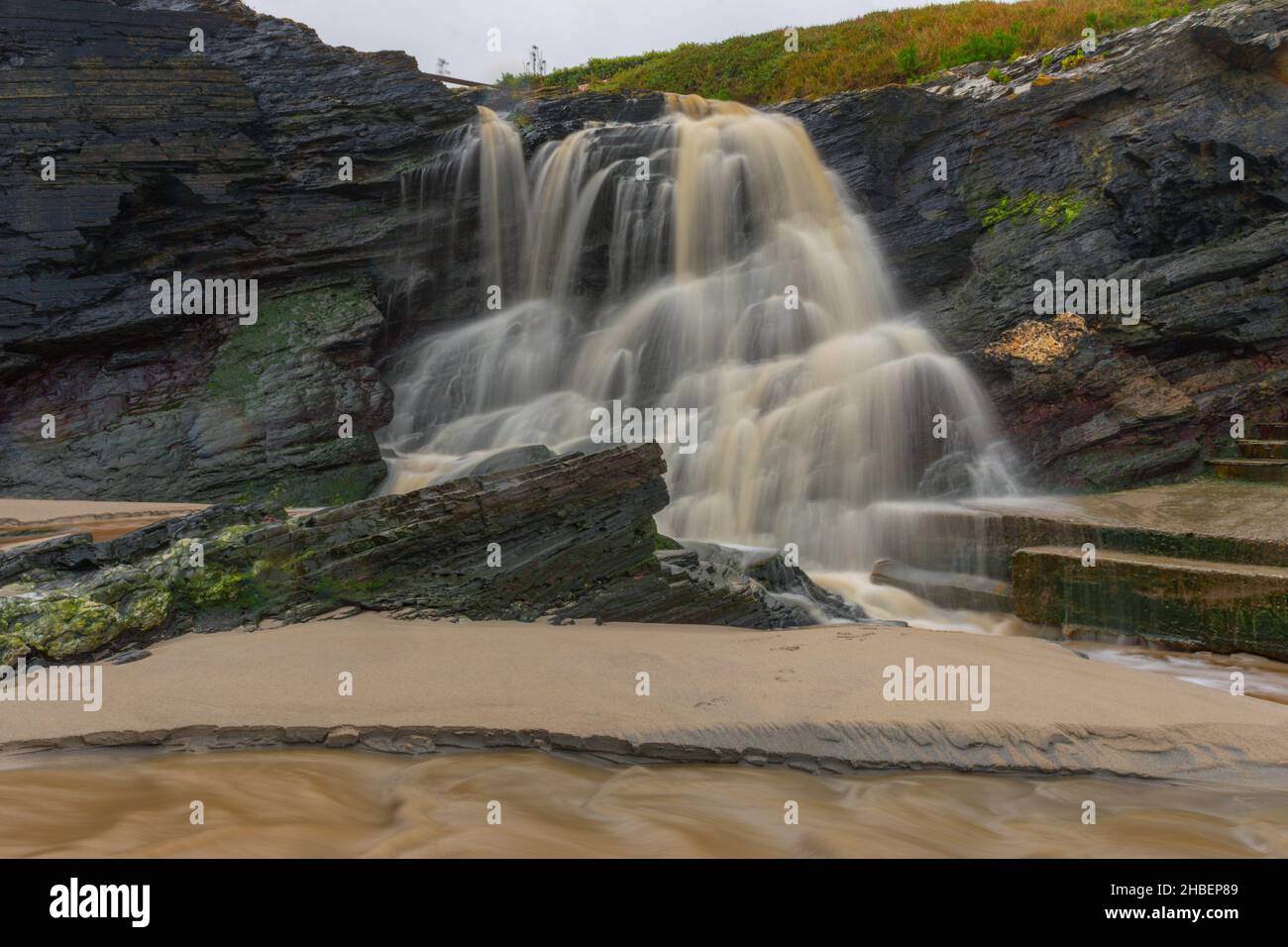 Beautiful natural waterfall on beach hi-res stock photography and ...