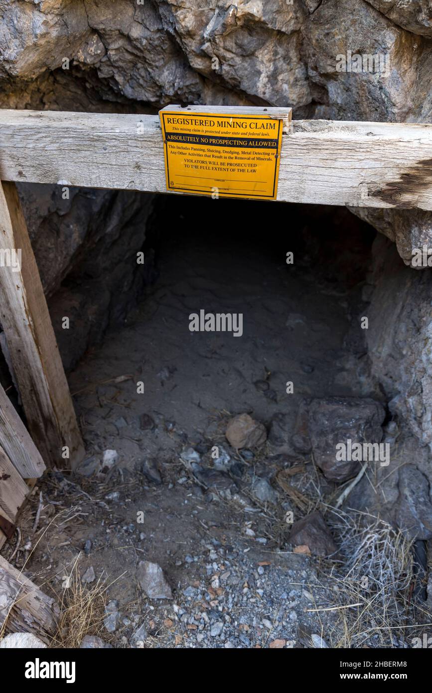 Old mine supports hi-res stock photography and images - Alamy