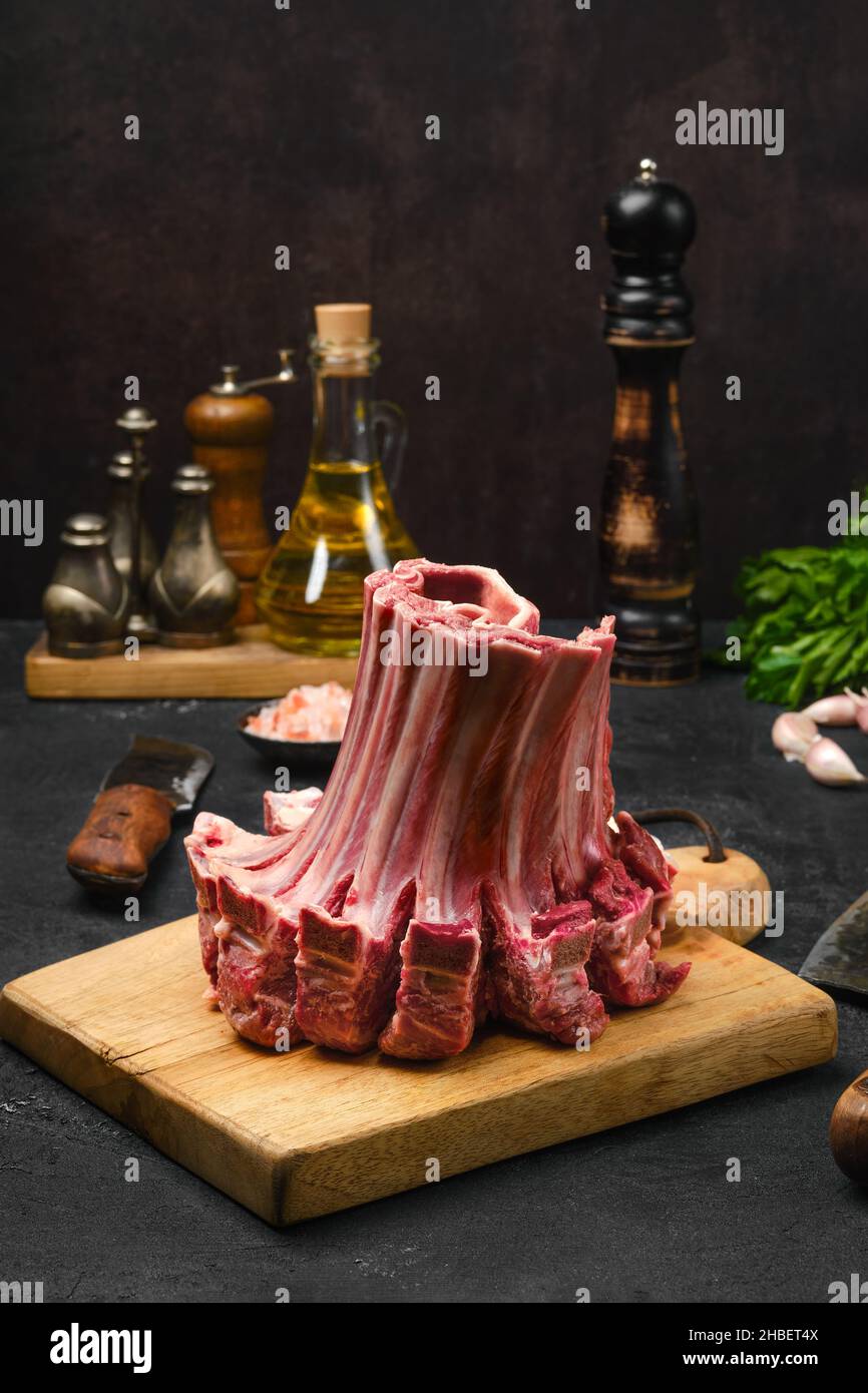Crown roast lamb rack ribs hi-res stock photography and images - Alamy
