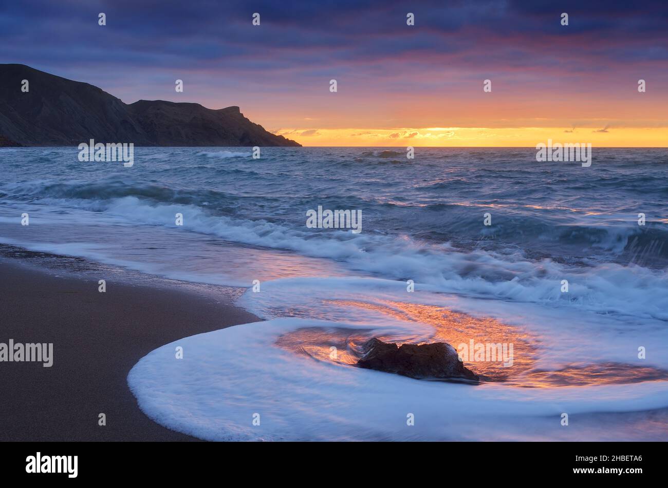 Seaside landscape sunrise landscape hi-res stock photography and images ...