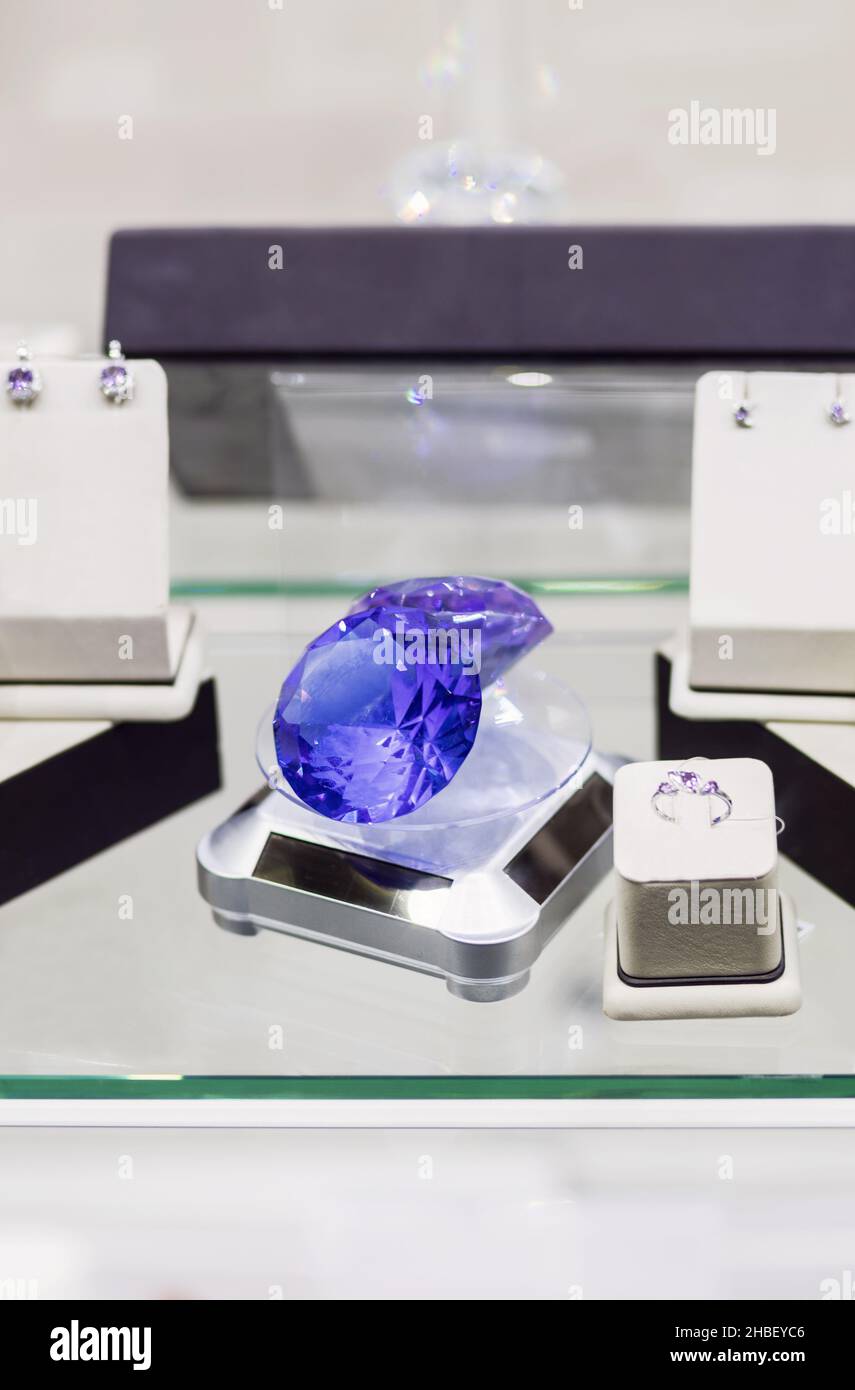 luxurious shiny blue diamond on showcase Stock Photo - Alamy