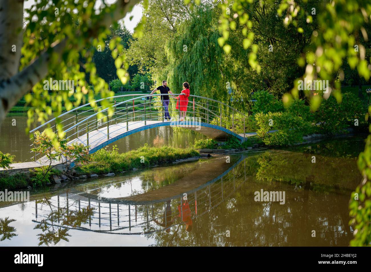 Stryi, Ukraine August 12, 2021: family photo shoot of future parents ...