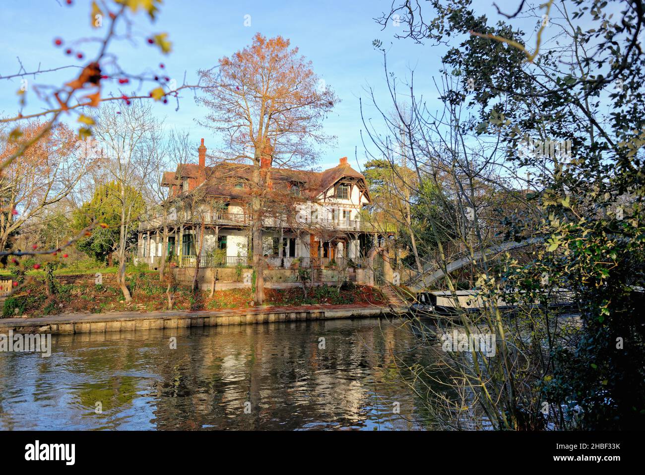 The crumbling mansion on the D'Oyly Carte eyot or island on the River ...