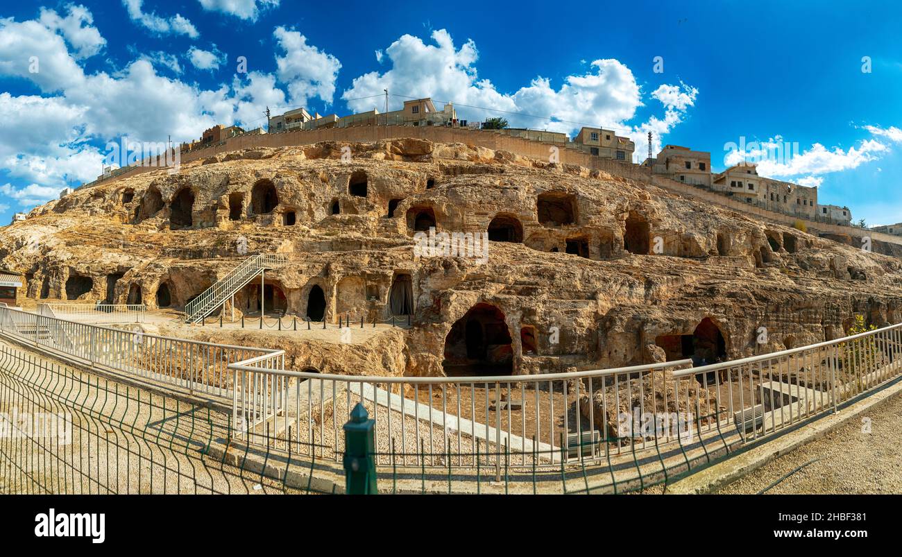 Fortress of the caves hi-res stock photography and images - Alamy