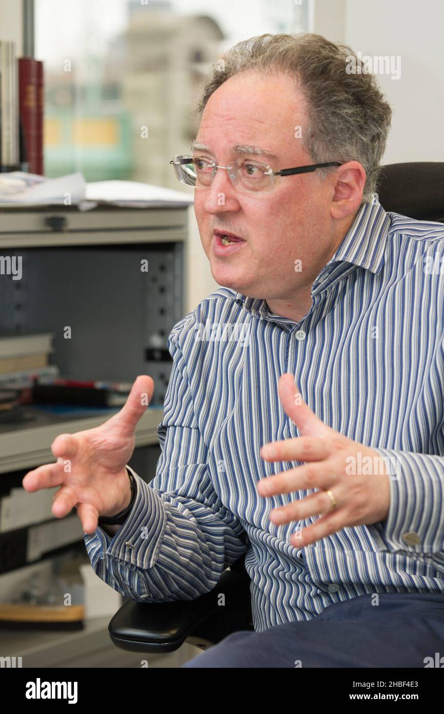 Gideon rachman portrait hi-res stock photography and images - Alamy