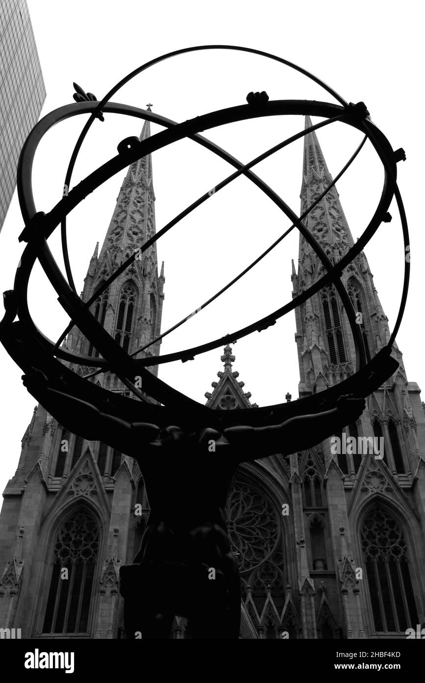 High building city park Black and White Stock Photos & Images - Alamy