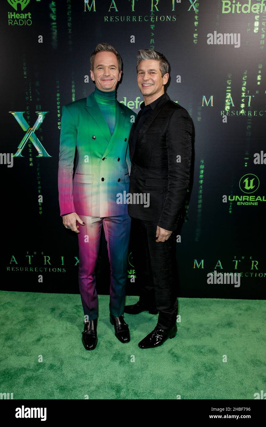 Actor Neil Patrick Harris and husband David Burtka arrive at the U.S ...