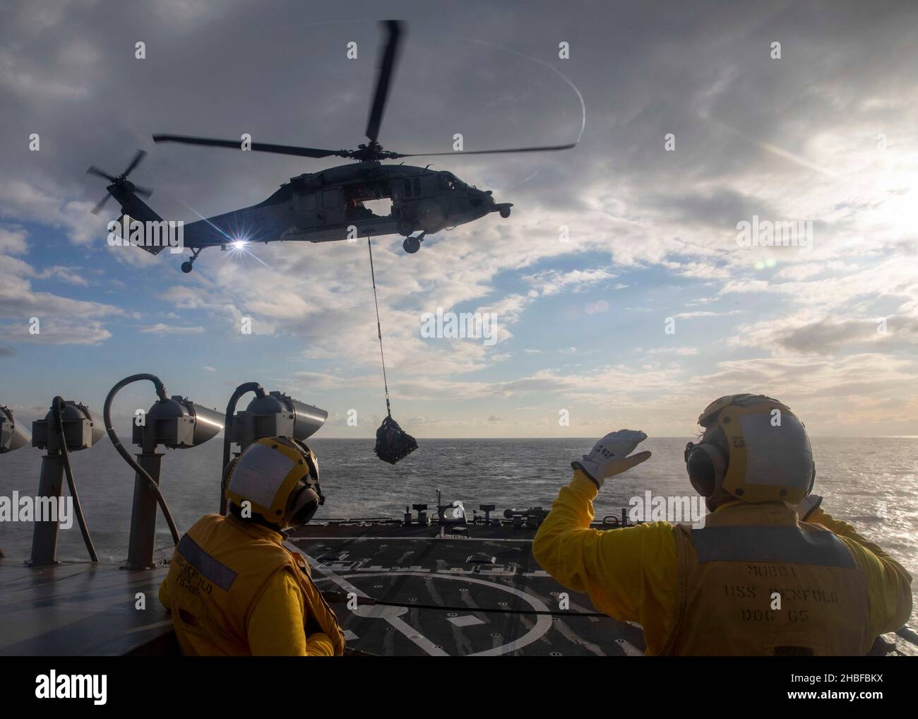 PHILIPPINE SEA (Dec. 14, 2021) Boatswain’s Mate 3rd Class Zapata and ...