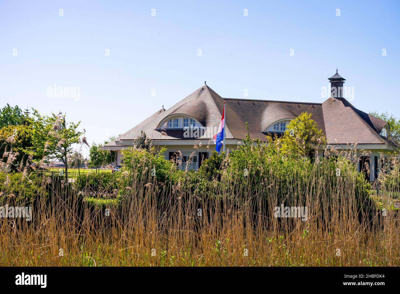 Dutch villa hi-res stock photography and images - Alamy