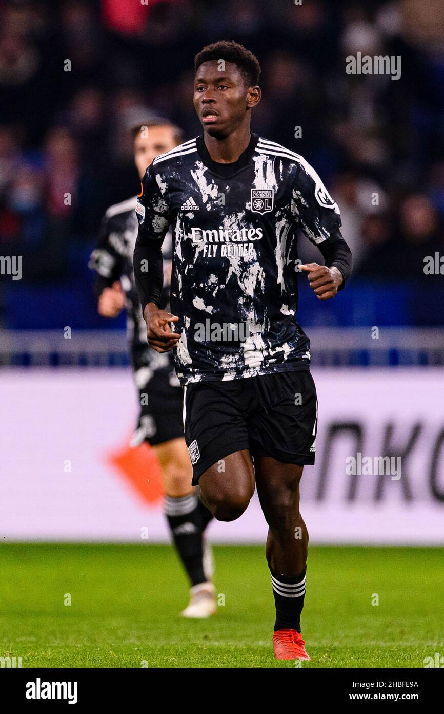 LYON, FRANCE - DECEMBER 09: Habib Keita of Olympique Lyon runs in the ...