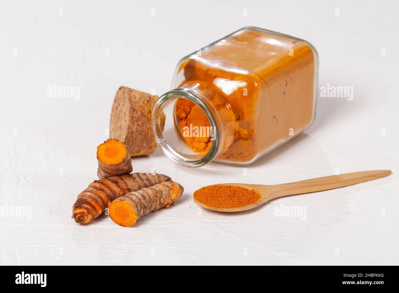 Fresh organic root and turmeric powder - Curcuma longa Stock Photo - Alamy