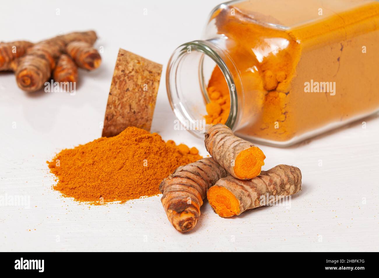 Fresh organic root and turmeric powder - Curcuma longa Stock Photo - Alamy