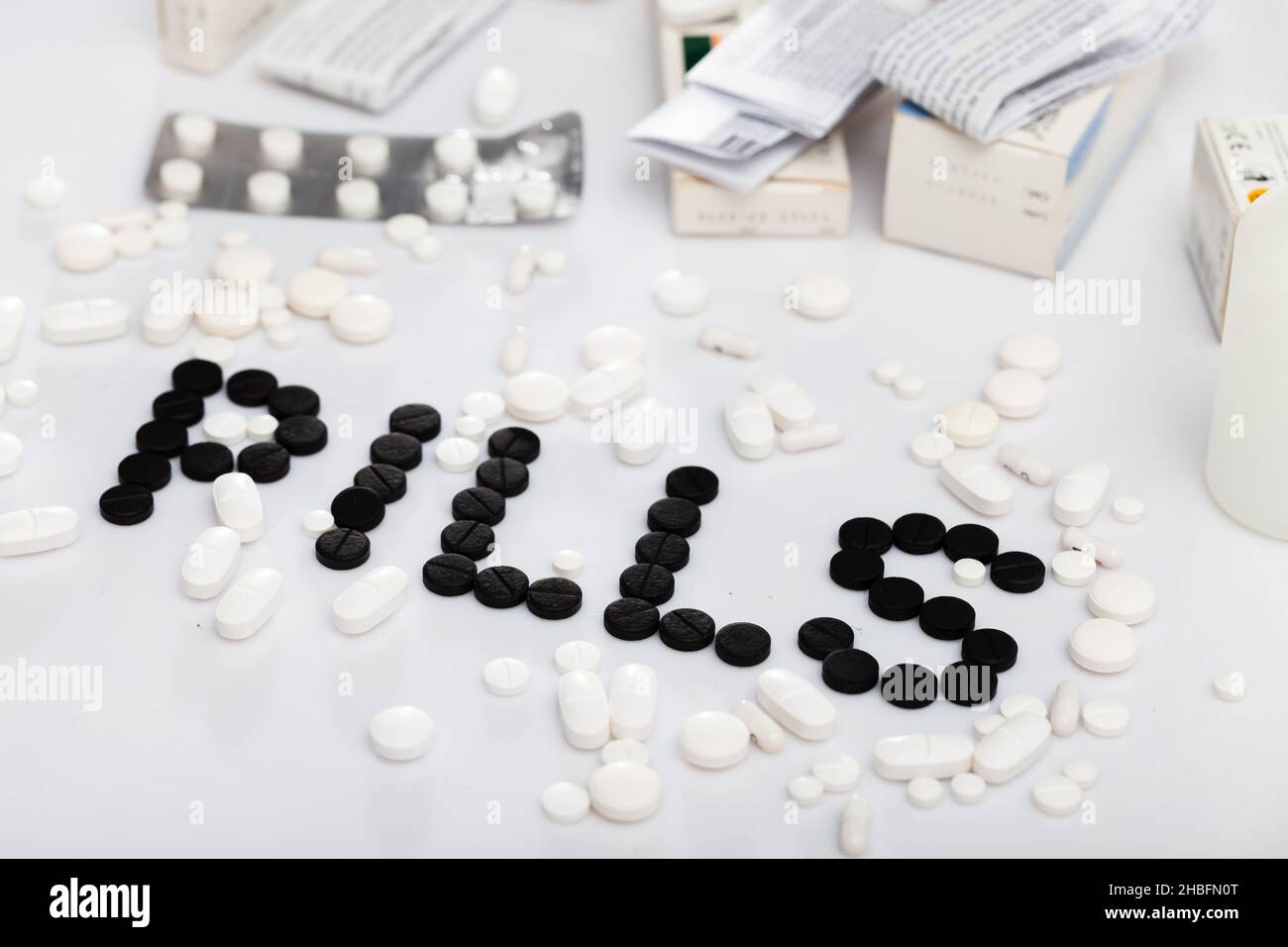 Pills word text made hi-res stock photography and images - Alamy