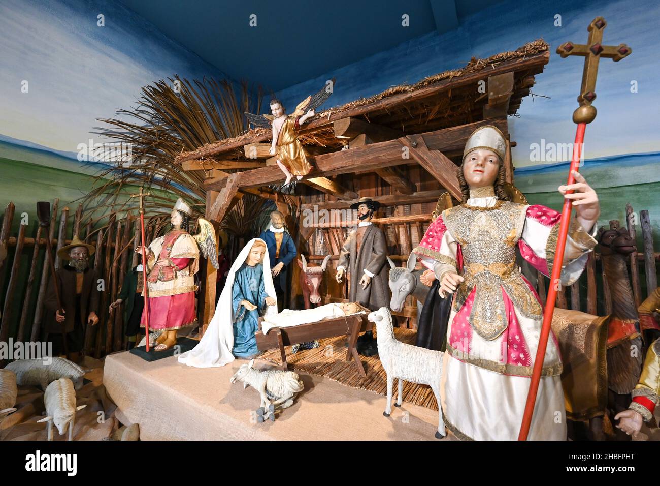 Kellenried Bei Ravensburg, Germany. 17th Dec, 2021. The baroque ...