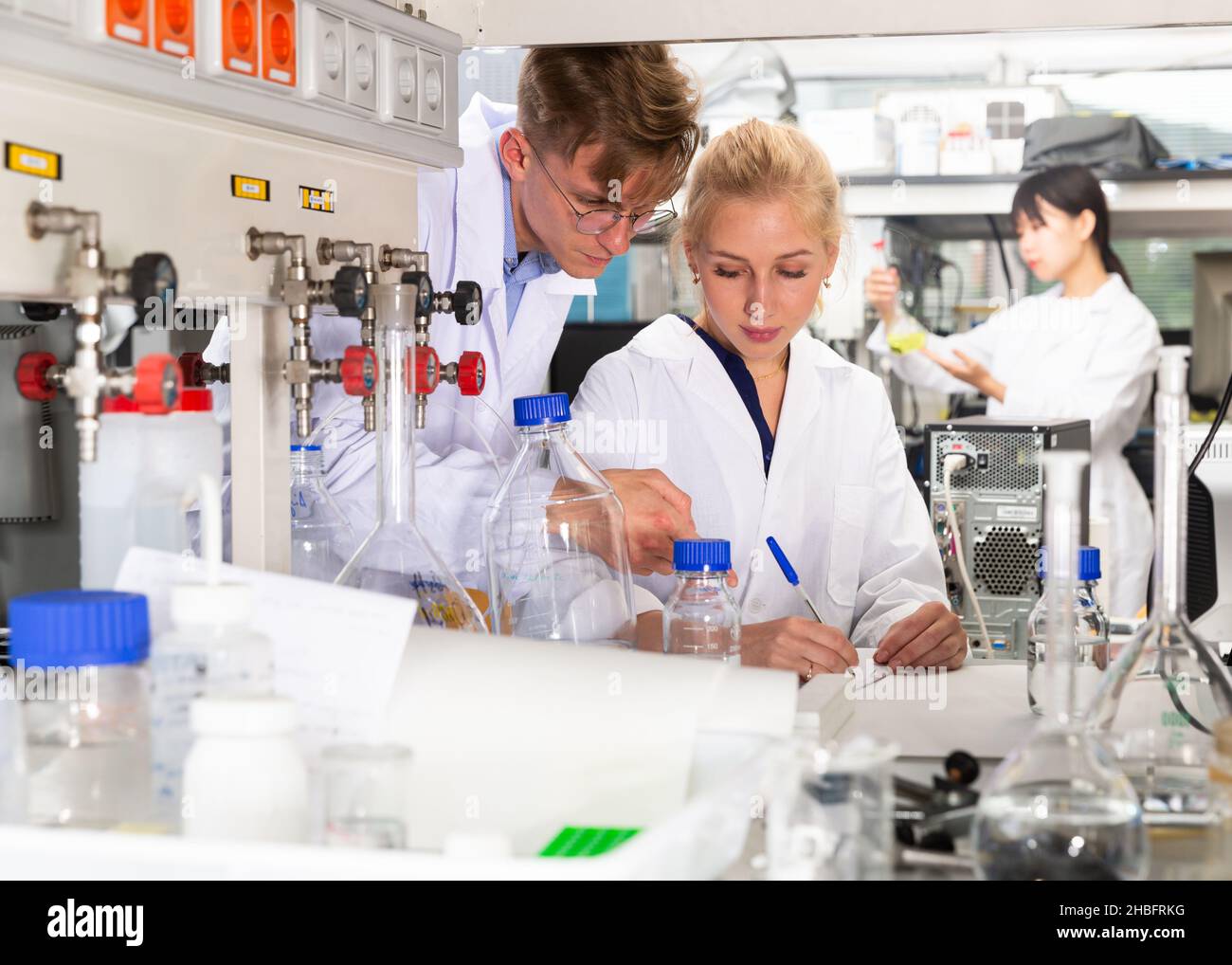 Room laboratory bio hi-res stock photography and images - Alamy