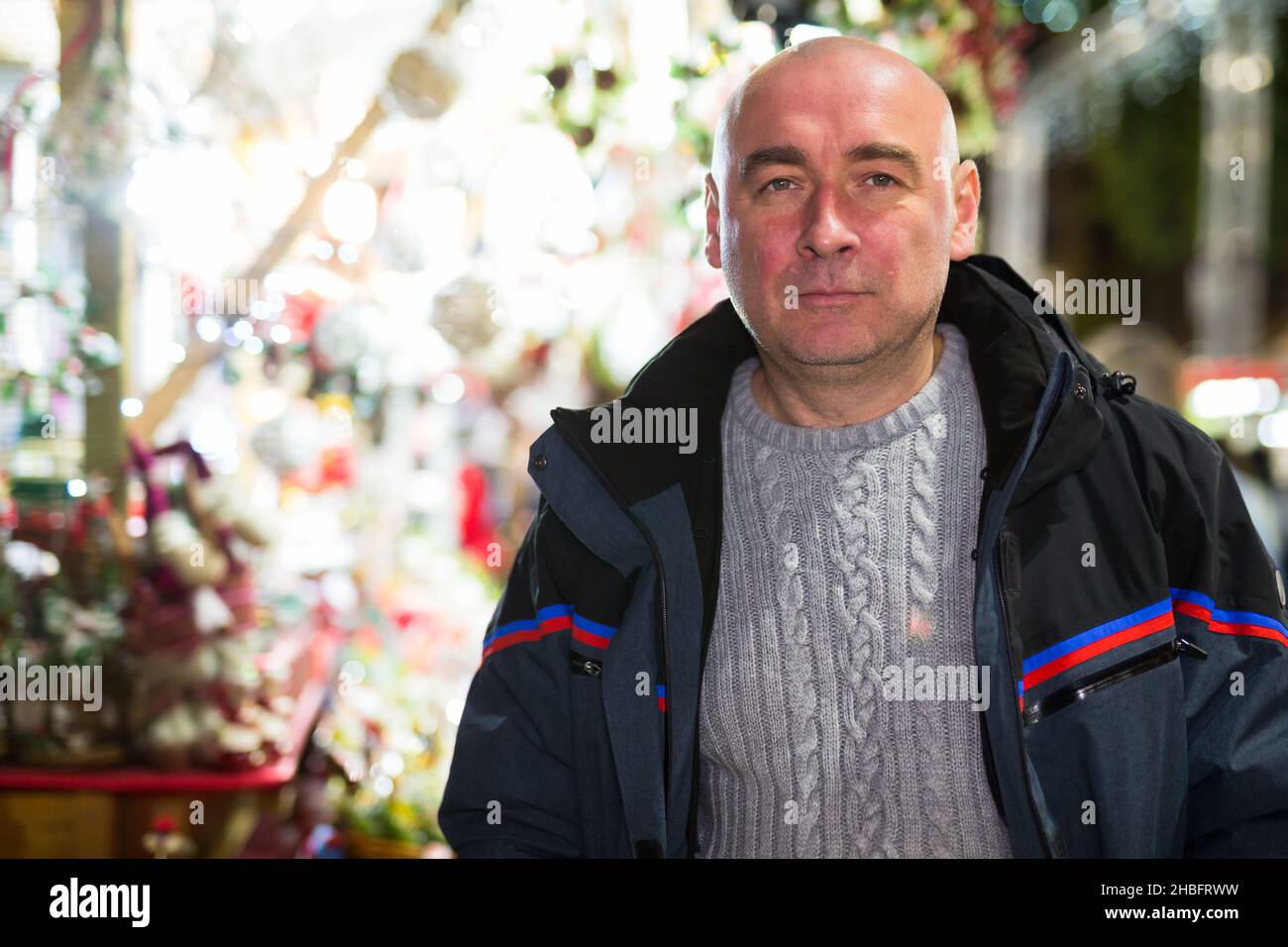 Man 50s fair hi-res stock photography and images - Alamy