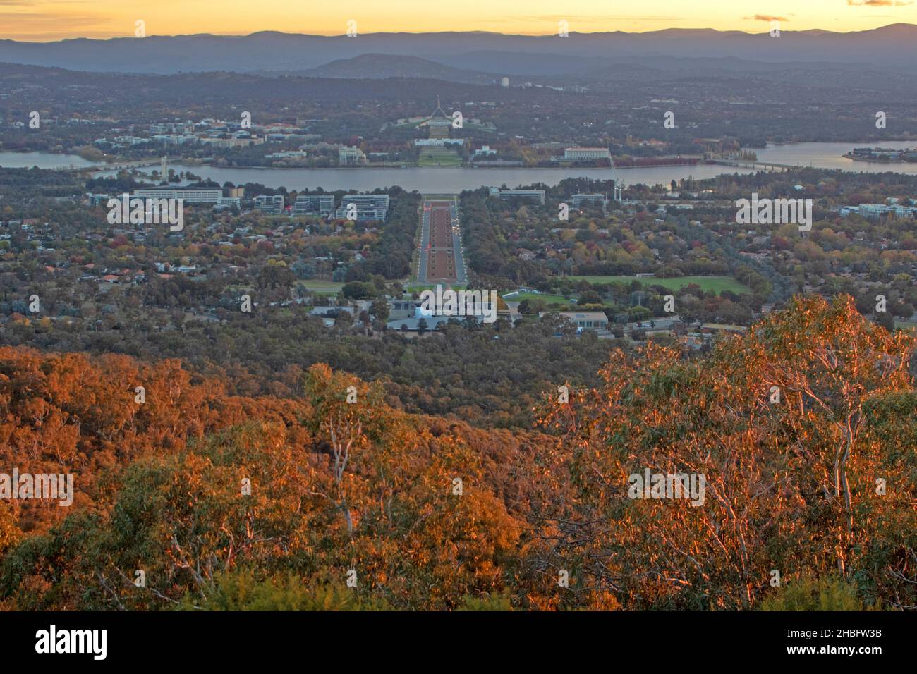 View of Canberra from Mt Ainslie Stock Photo - Alamy