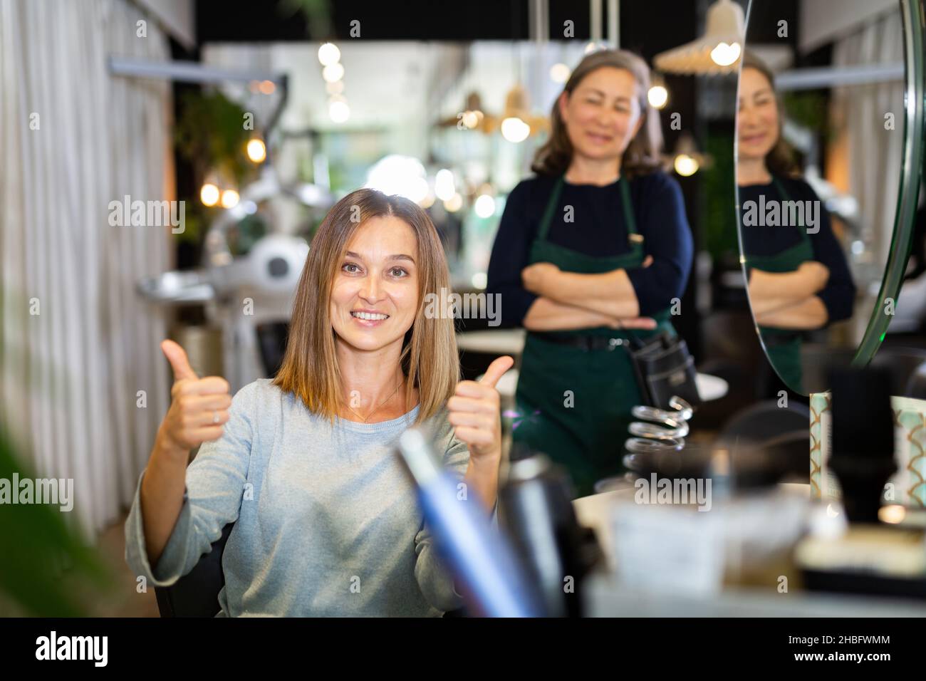 Woman hair salon finished hi-res stock photography and images - Alamy