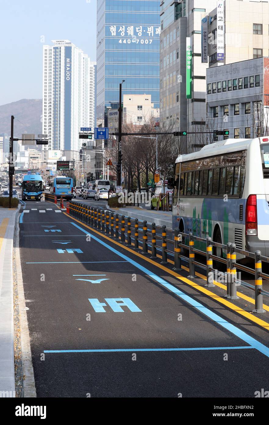 20th Dec, 2021. Bus-based transit system opens in Busan This photo ...