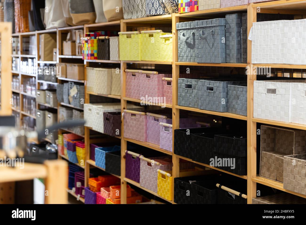 Different shape baskets hi-res stock photography and images - Alamy