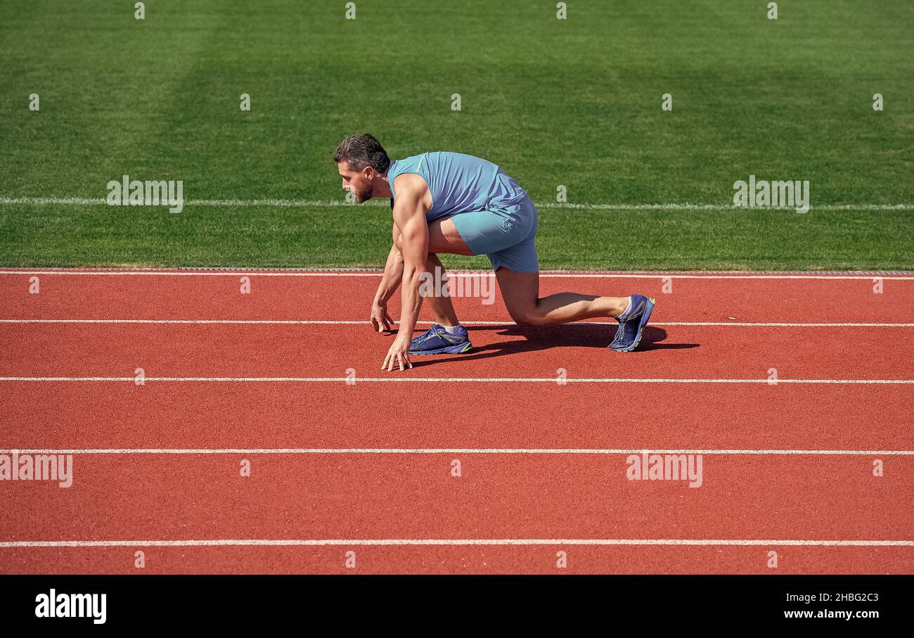 man runner jogger running from the start, energy Stock Photo - Alamy