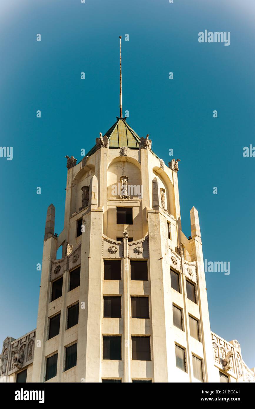 A vertical low angle shot of a beautiful building in Hollywood with a ...